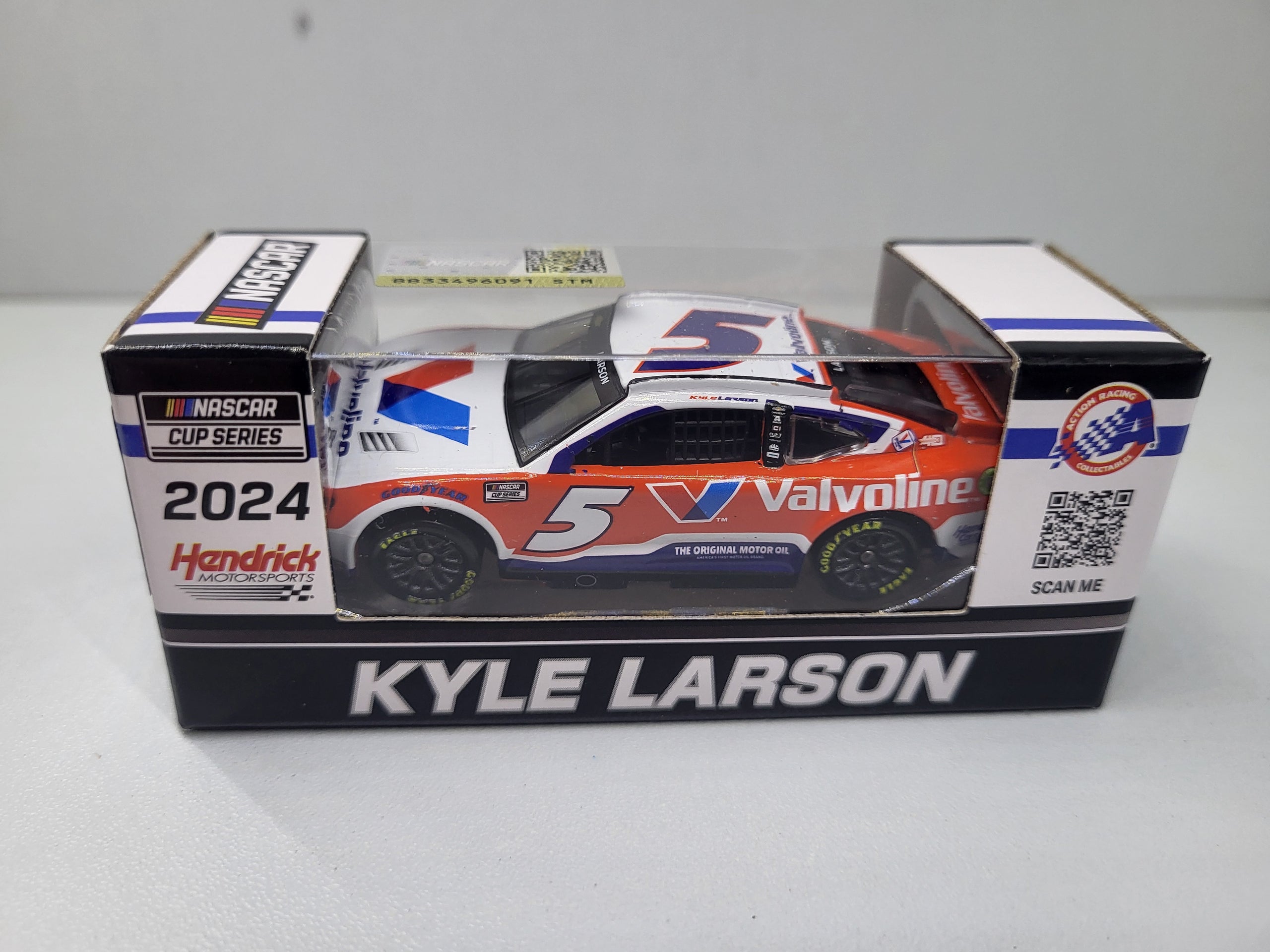 Kyle Larson 2024 Valvoline 1:64 | CL RACING COLLECTIBLES