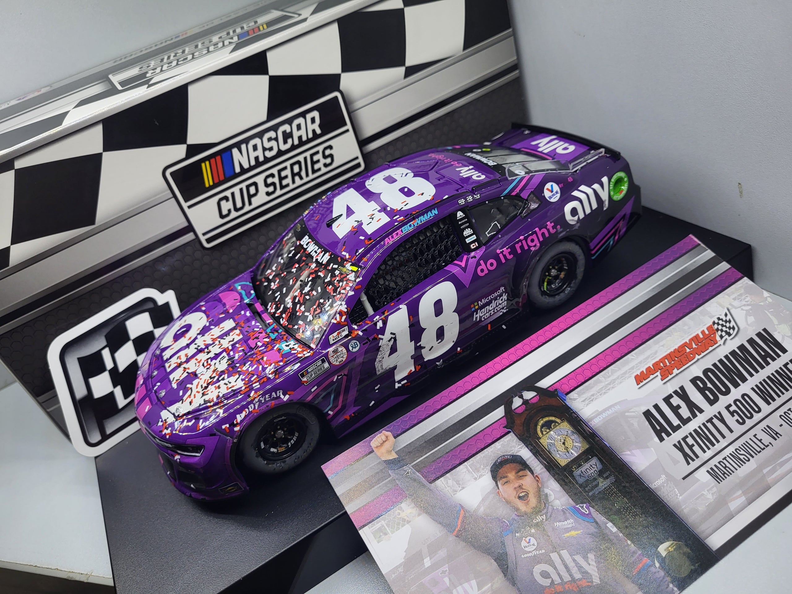 Alex Bowman 2021 Martinsville Win 1:24 | CL RACING COLLECTIBLES